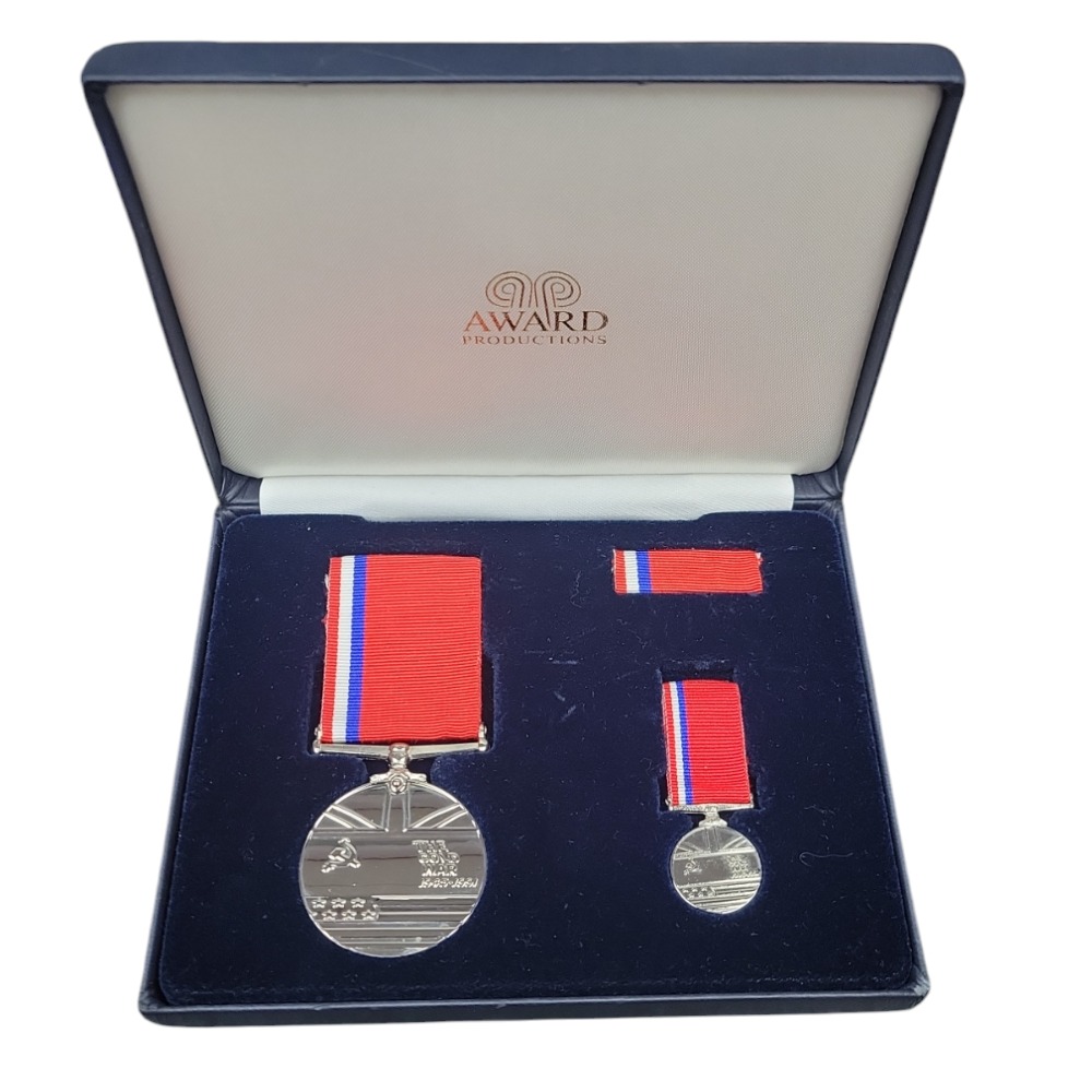 Used Cold war medals - Own4Less